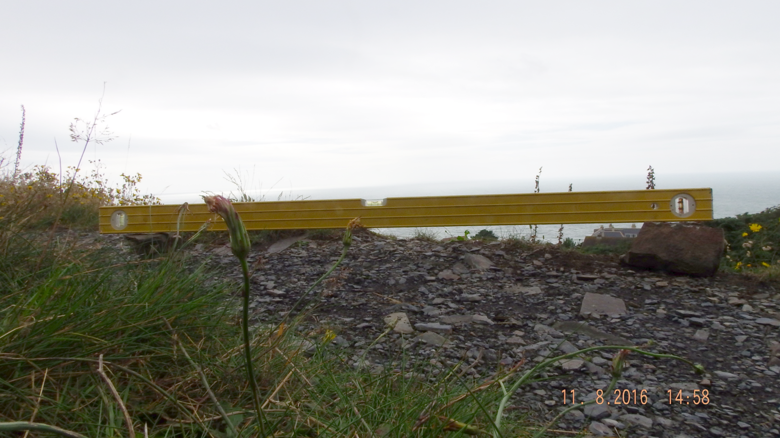 Measuring the Curvature of the Horizon with a Level | Metabunk